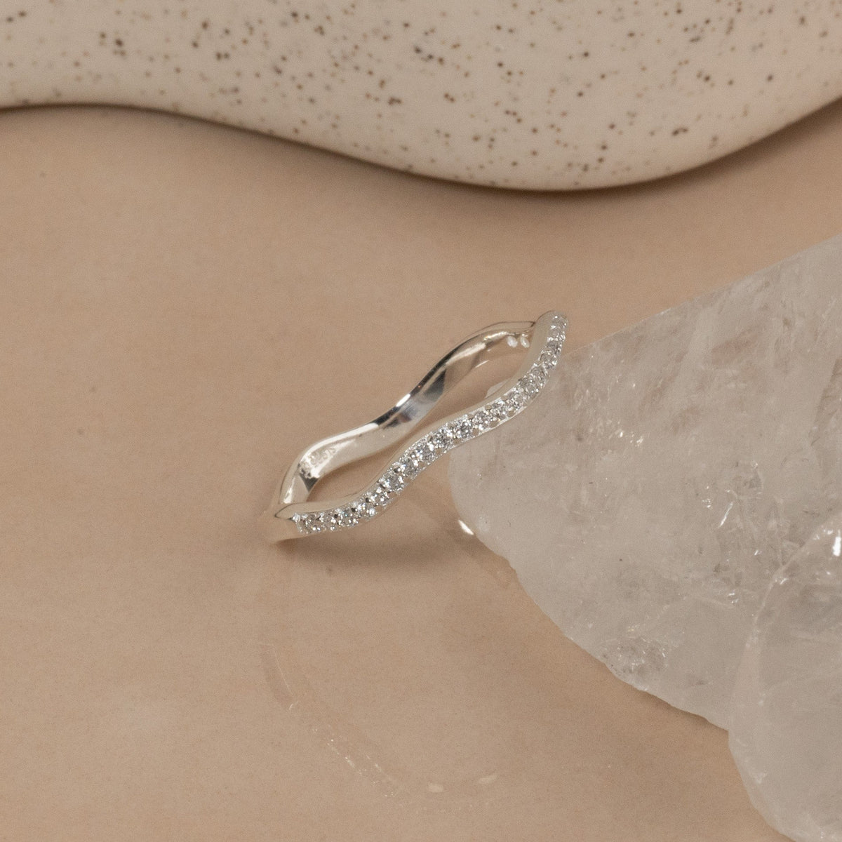 GAIA CRYSTAL SILVER RING – Sisi Copenhagen