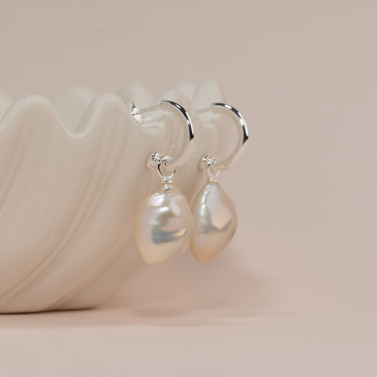 LUCY PEARL SILVER EARRING – Sisi Copenhagen
